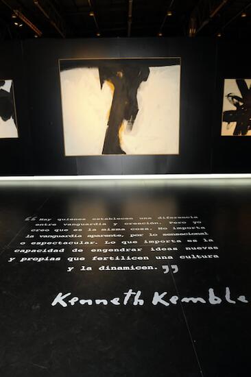 Kenneth Kemble - Arte-Online